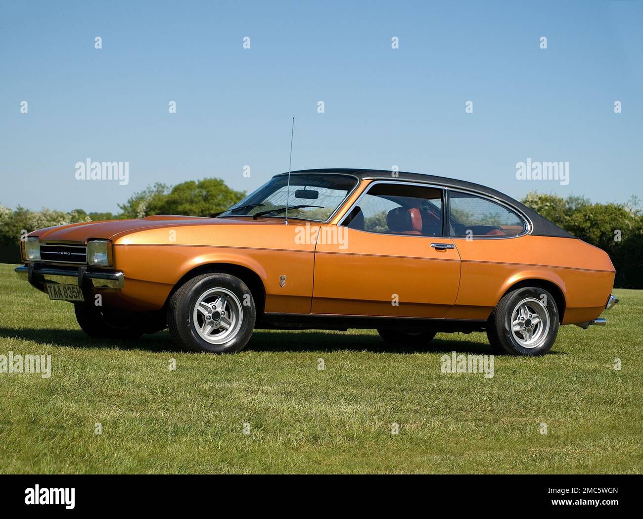 1974 ford capri hi-res stock photography and images - Alamy