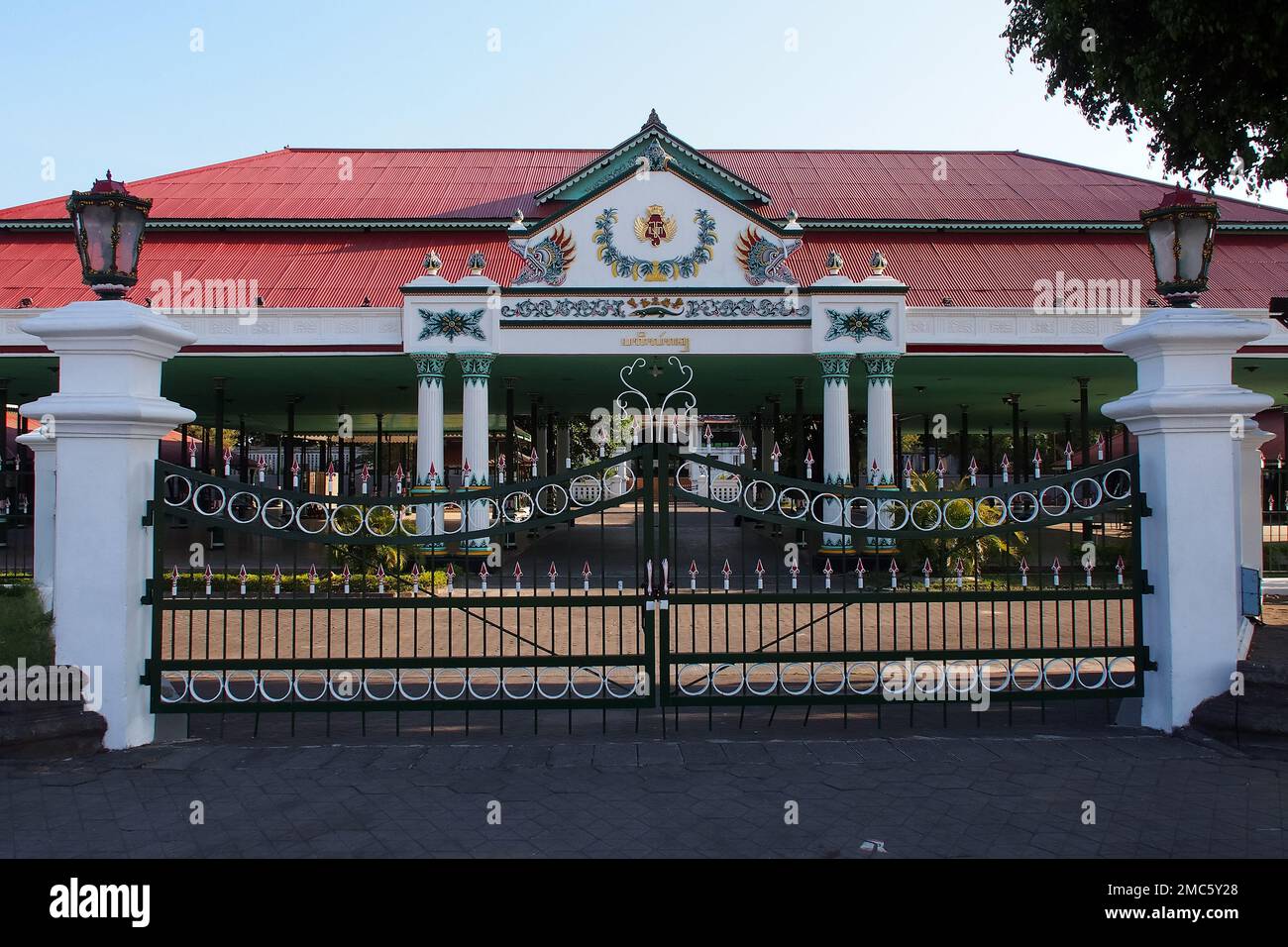Yogyakarta royal palace hi-res stock photography and images - Alamy