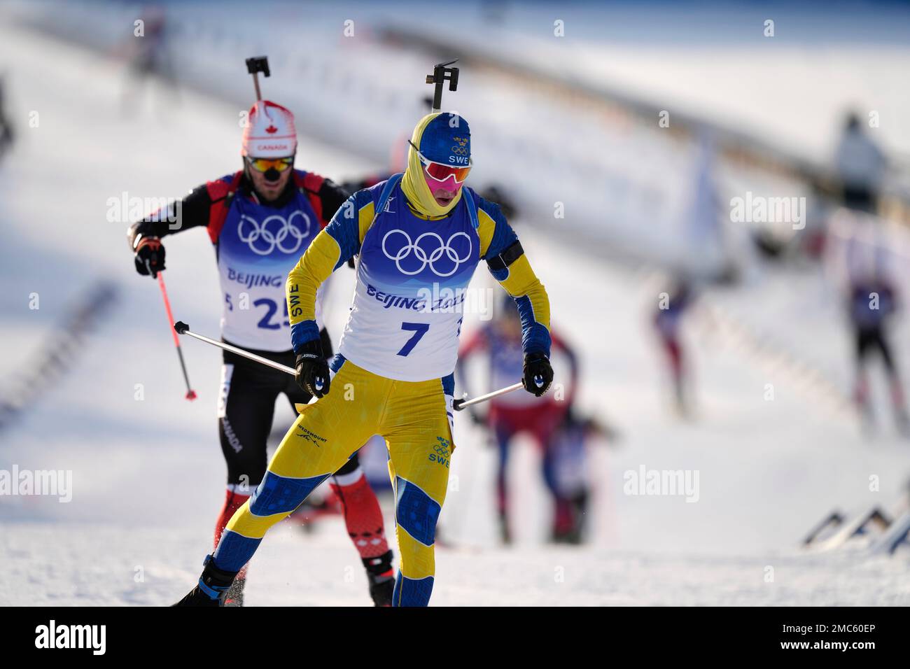 Sebastian Samuelsson of Sweden leads Christian Gow of Canada (25 ...