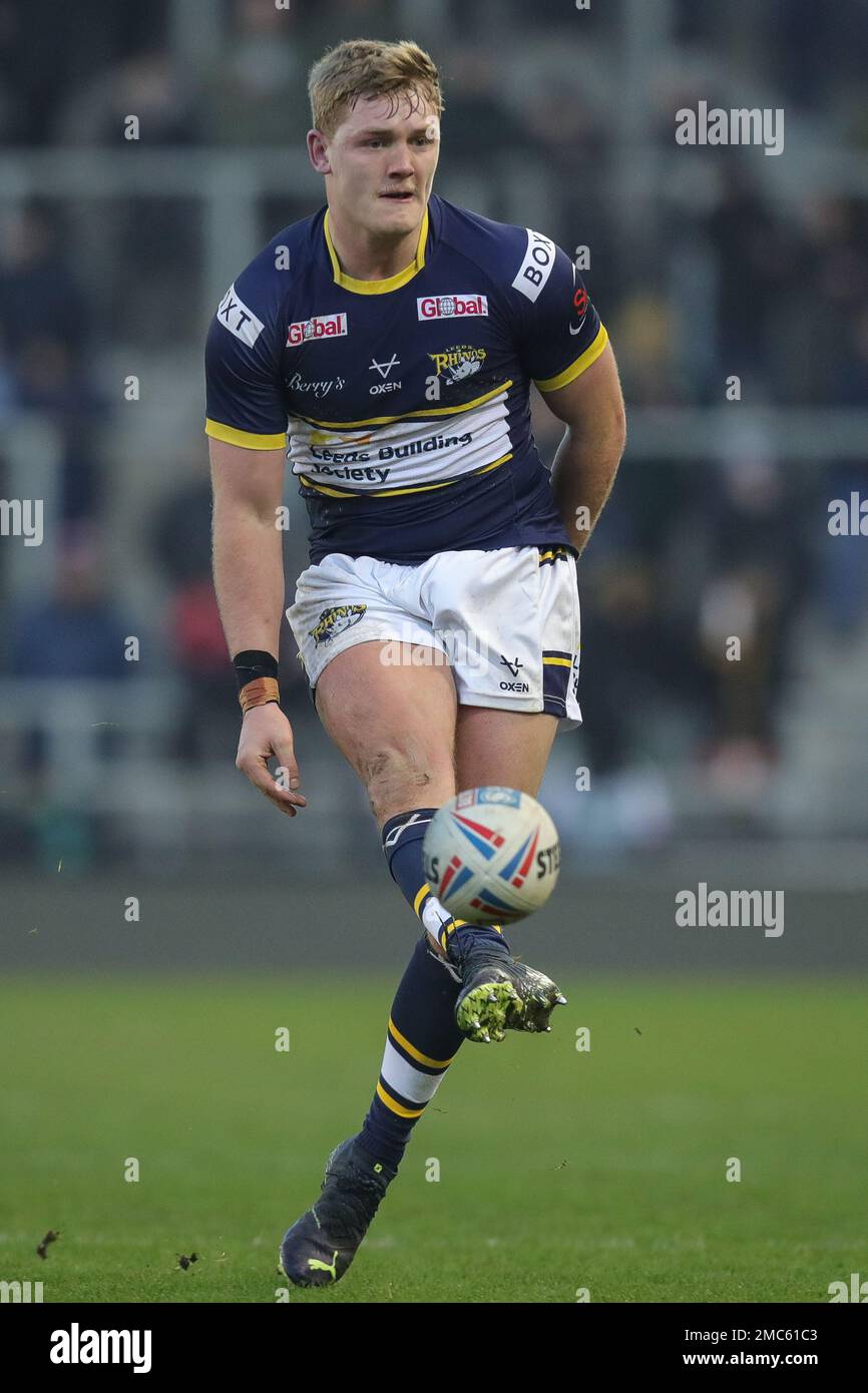 James McDonnell #19 of Leeds Rhinos in action during the Rugby League ...