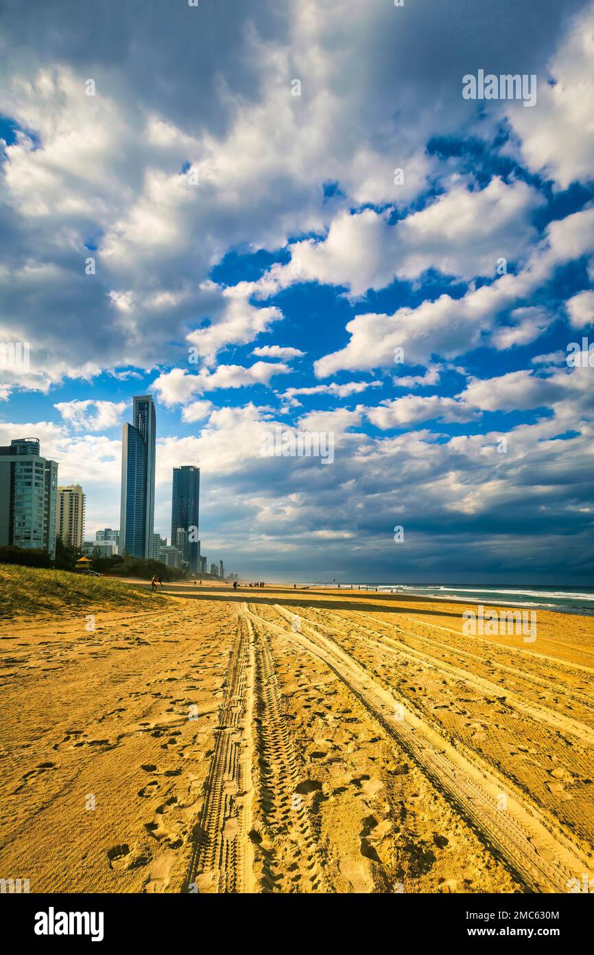 Coast and cityview hi-res stock photography and images - Alamy