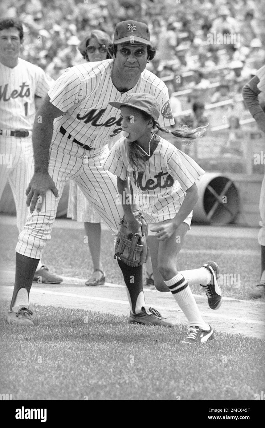 Tina Torre, 8-year old daughter of New York Mets Manager Joe Torre, has ...