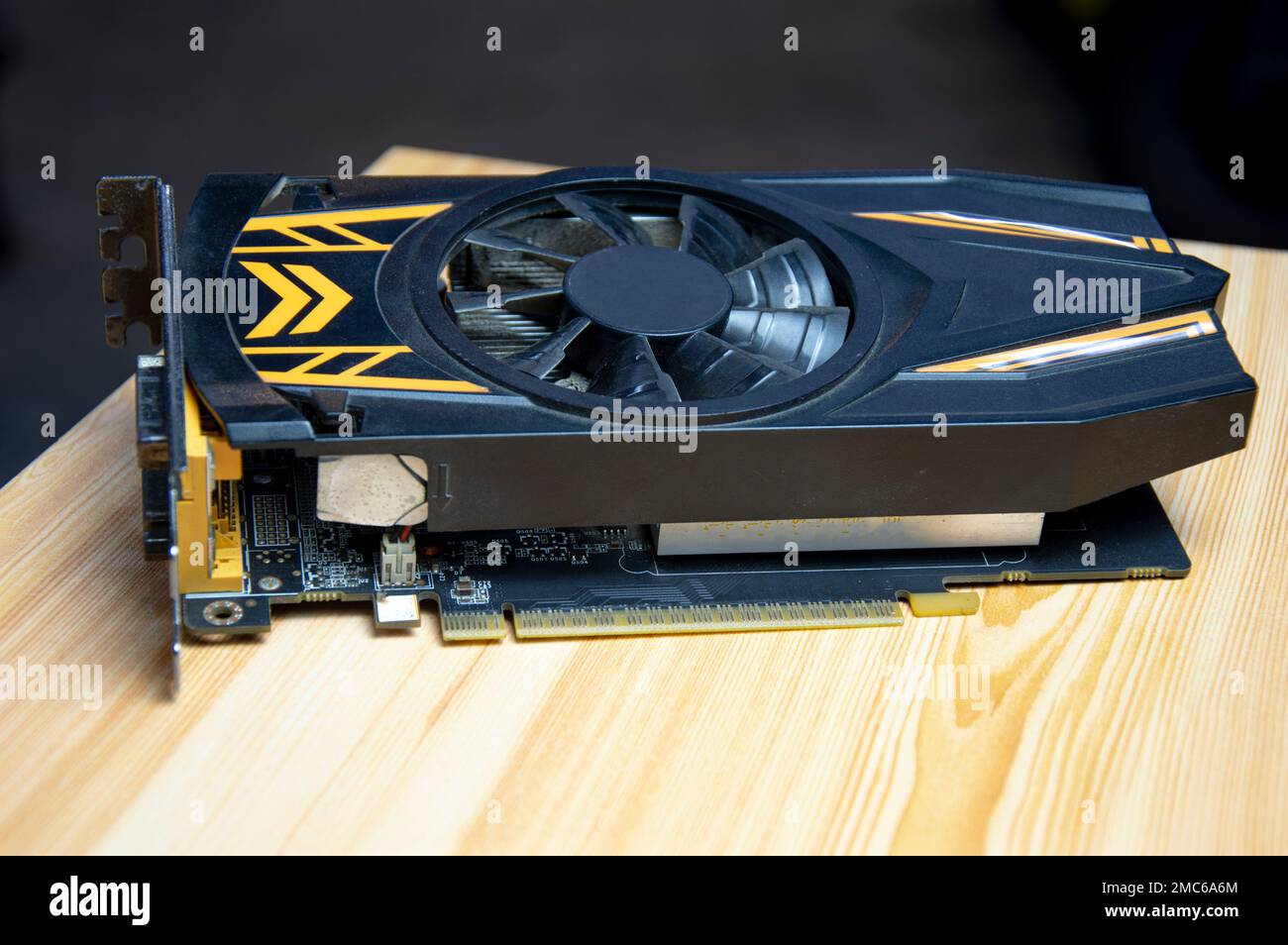 First computer processor hi-res stock photography and images - Alamy