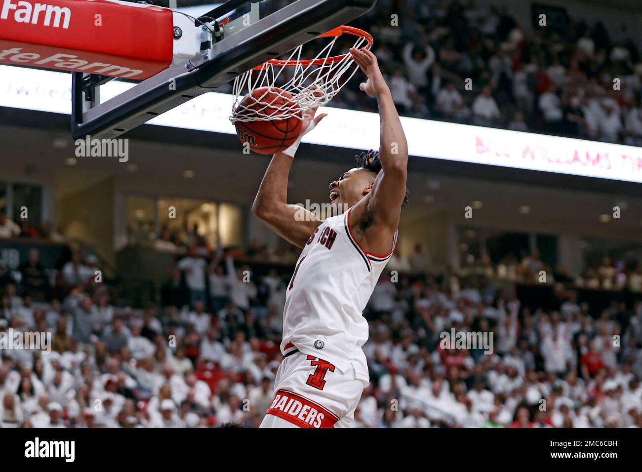 Texas Tech's Terrence Shannon Jr. (1) dunks the ball during the second ...
