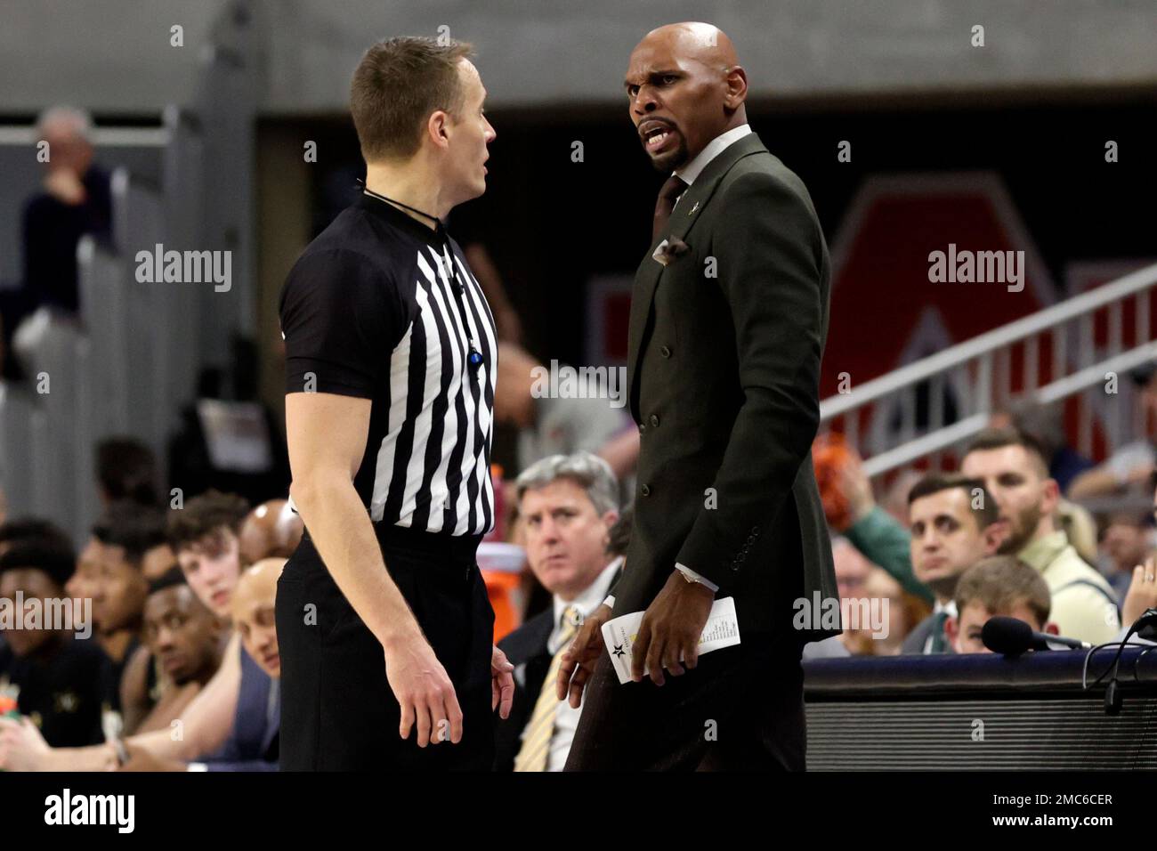 Vanderbilt coach Jerry Stackhouse reacts after a call during the second ...