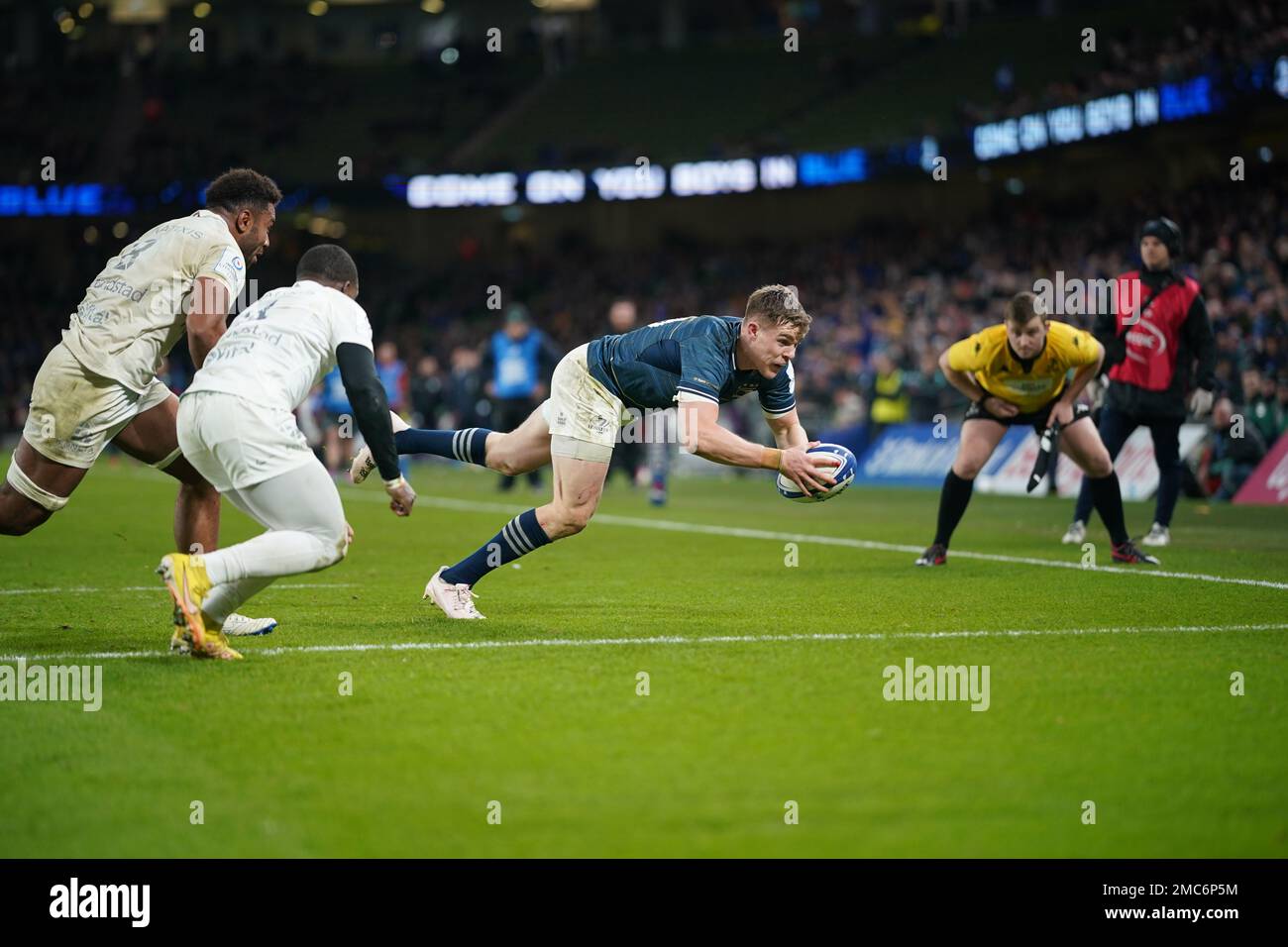 Leinster's Garry Ringrose (centre) scores the final try during the ...