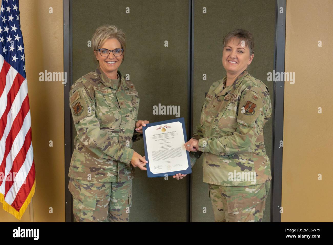 U s armed forces meritorious service medal hi-res stock photography and ...