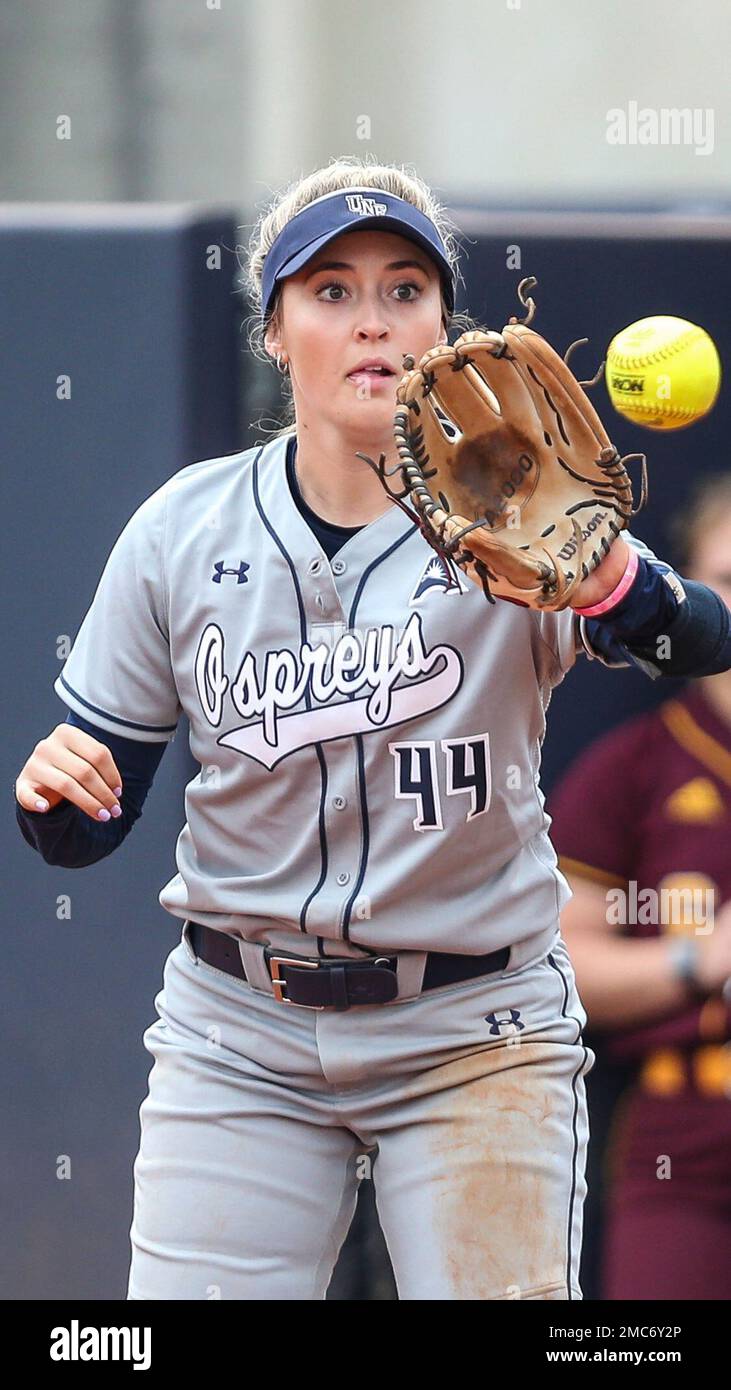 North Florida first baseman Hayley Bejarano (44) during an NCAA ...
