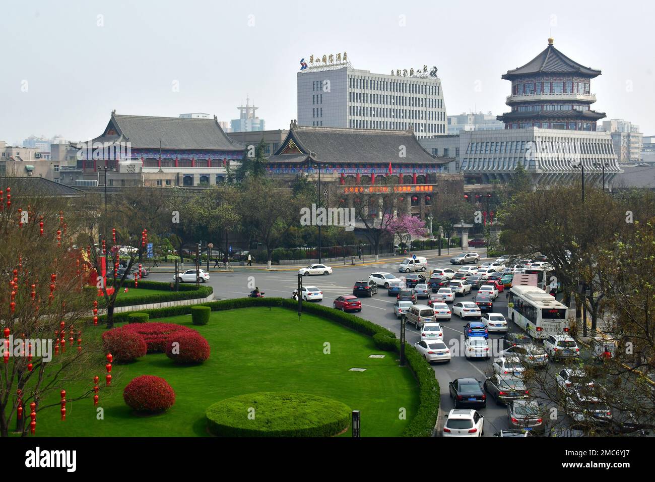 Xian skyline hi-res stock photography and images - Alamy