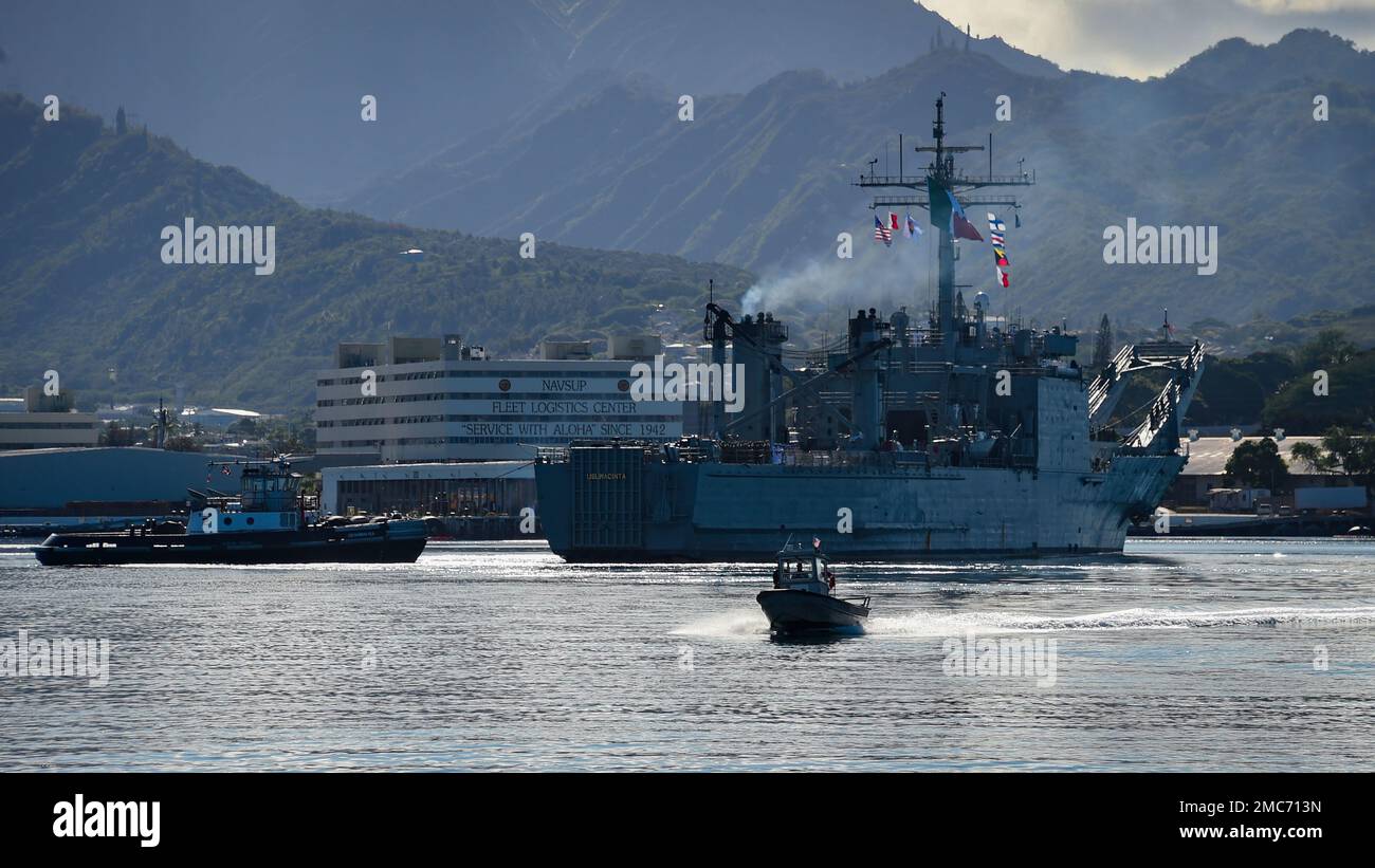 Mexican navy tank landing ship arm usumacinta hi-res stock photography ...