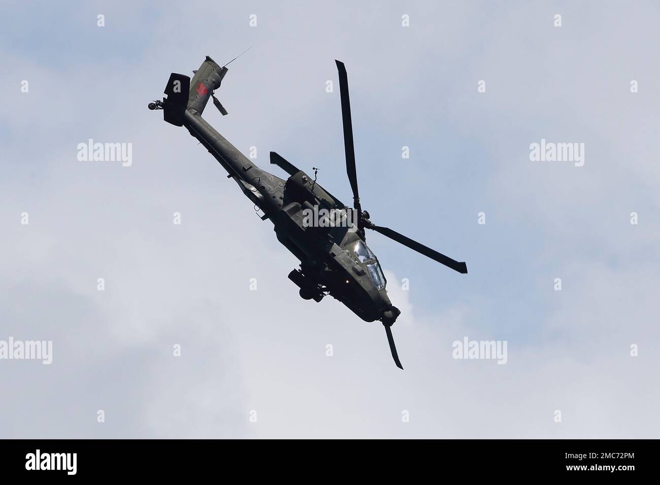 A Republic of Singapore Air Force (RSAF) AH-64D Apache attack ...