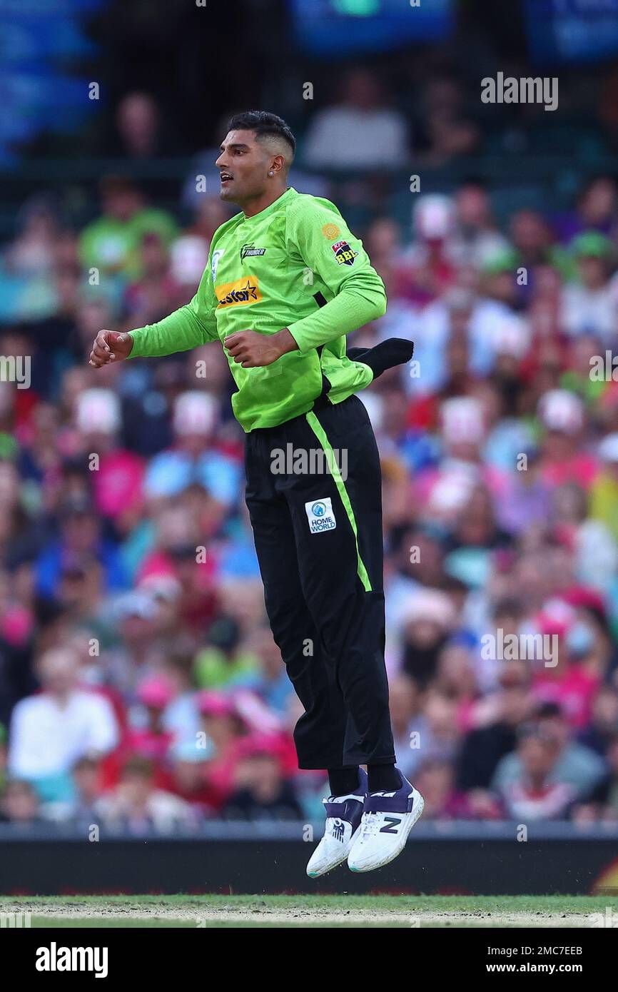 Cricket disappointed hi-res stock photography and images - Alamy