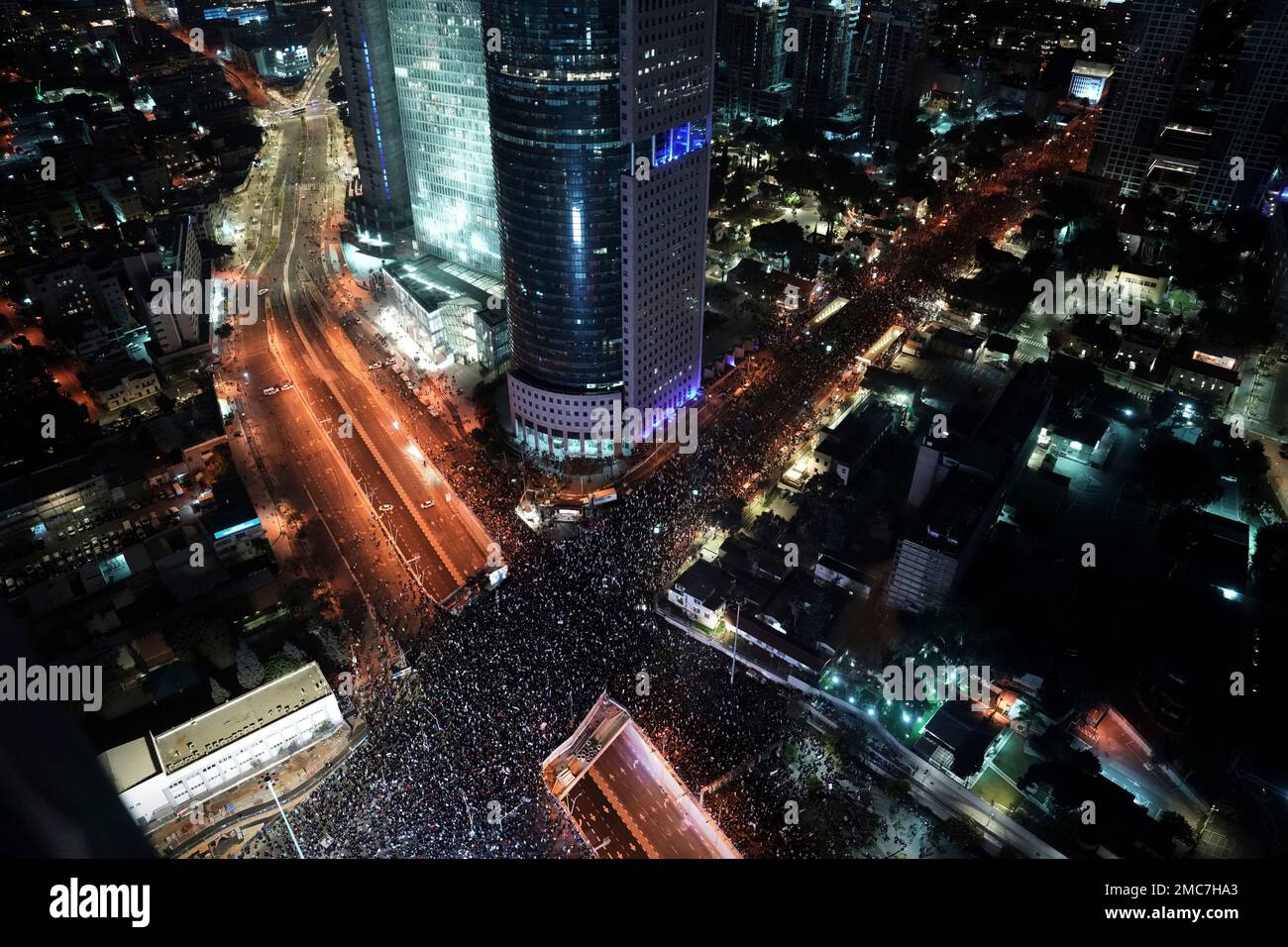 Israelis protest Israeli Prime Minister Benjamin Netanyahu and his his ... Israelis protest Israeli Prime Minister Benjamin Netanyahu and his his ...