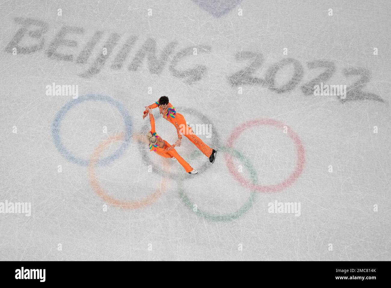 Piper Gilles and Paul Poirier, of Canada, perform their routine in the ...