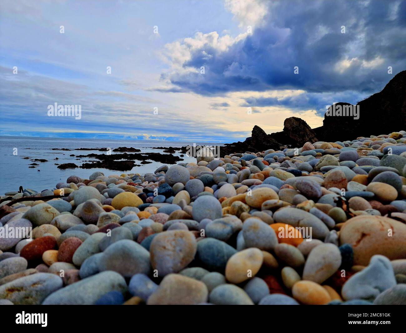 Agate beach stones hi-res stock photography and images - Alamy