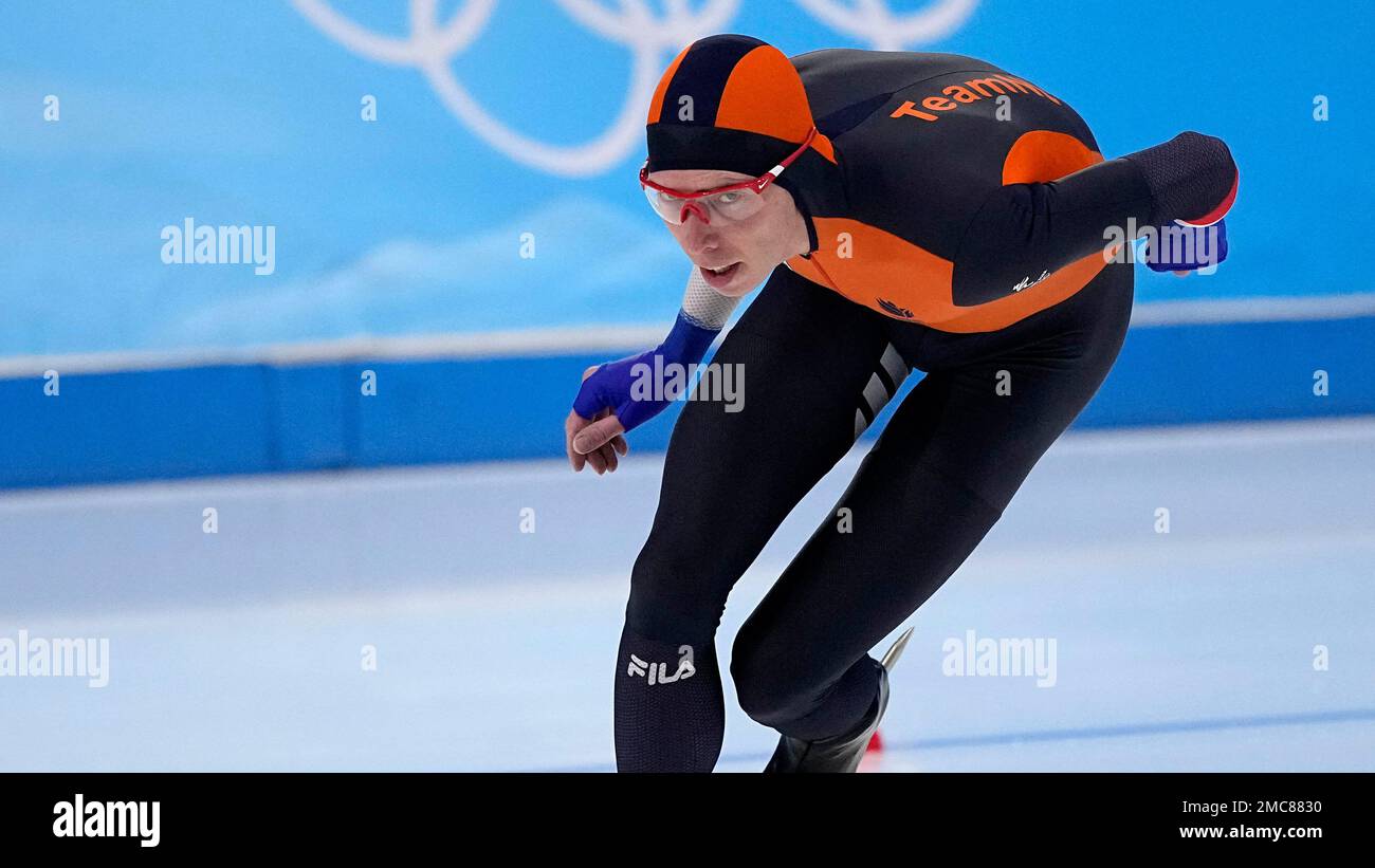 Jorrit Bergsma of the Netherlands competes in the men's speedskating ...