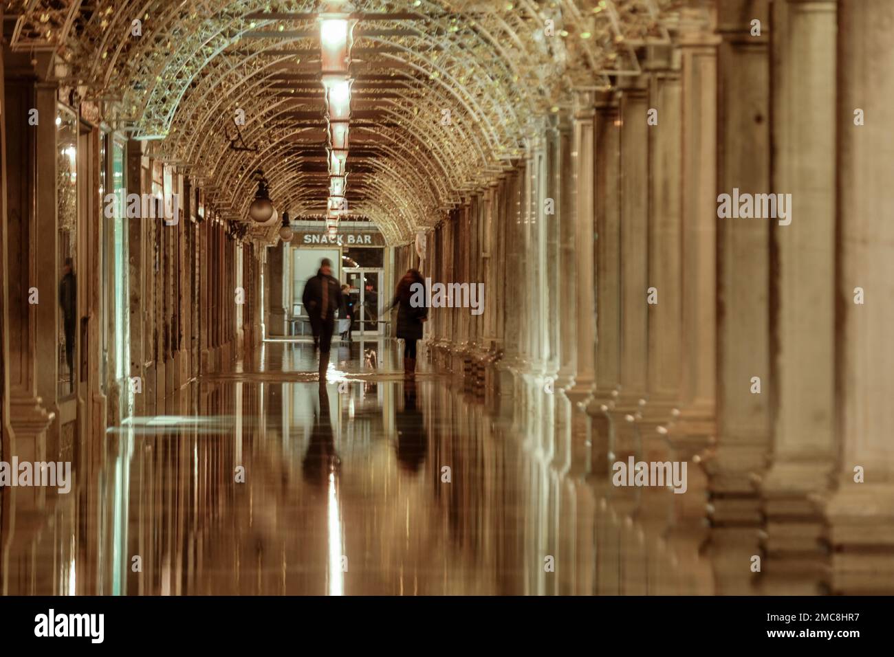 A view of St. Mark's Square flooded during seasonal high tide in Venice ...