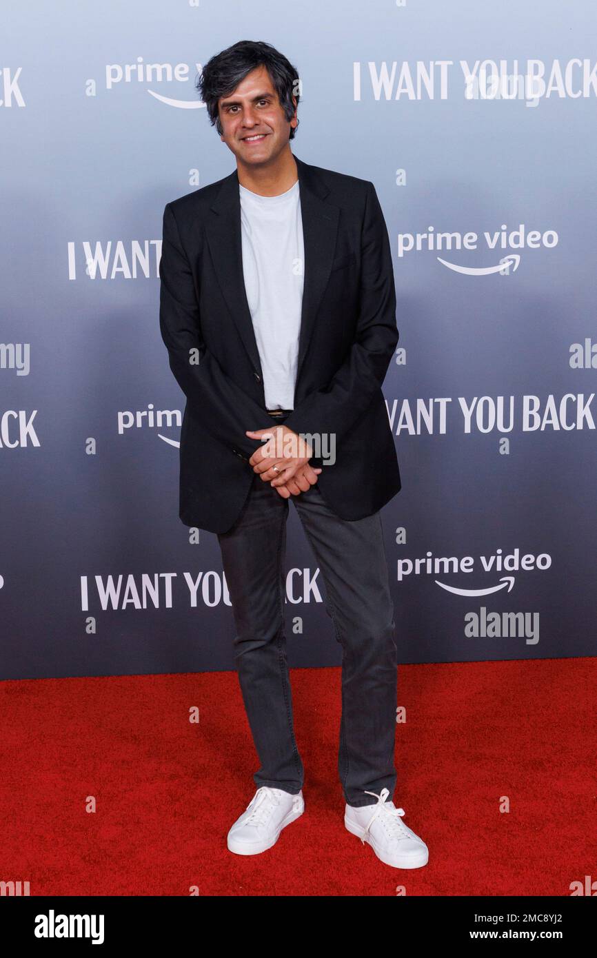 Siddhartha Khosla arrives at the premiere of "I Want You Back" on ...