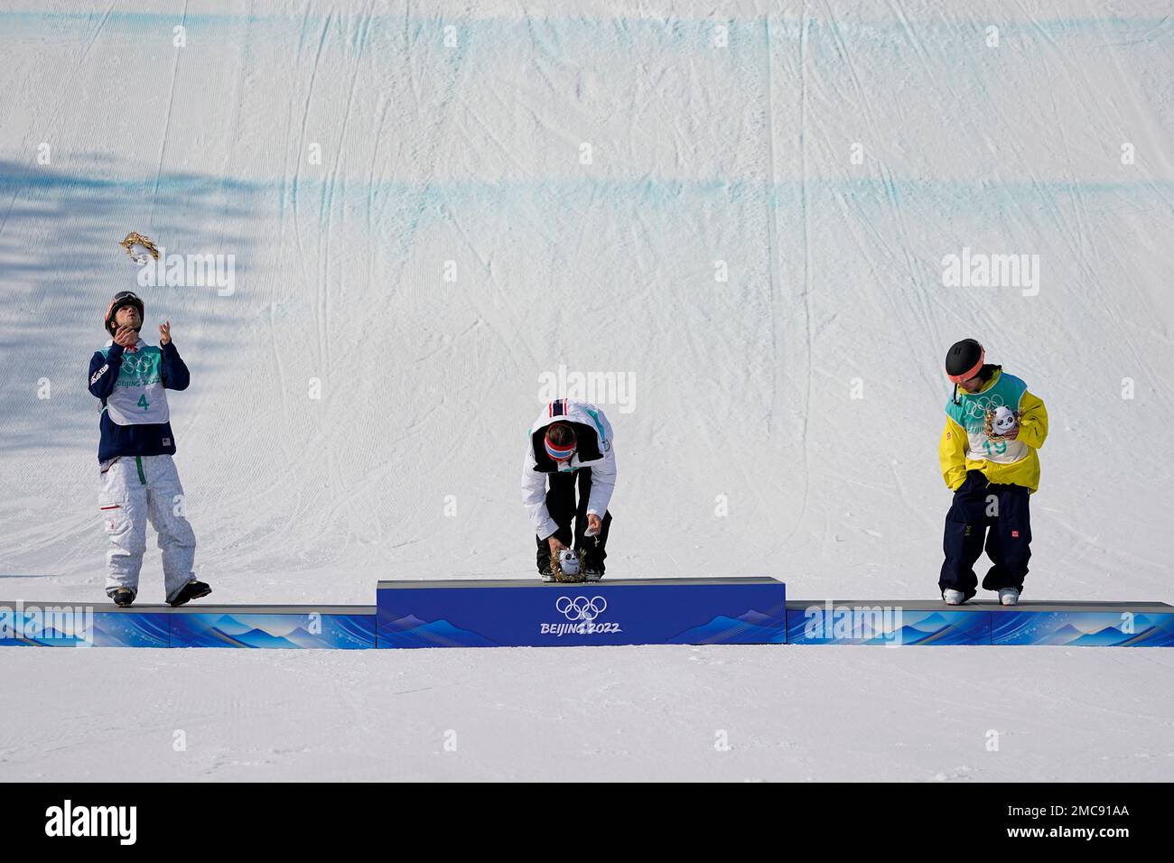 Silver medalist, from left, Colby Stevenson of the United States, gold ...