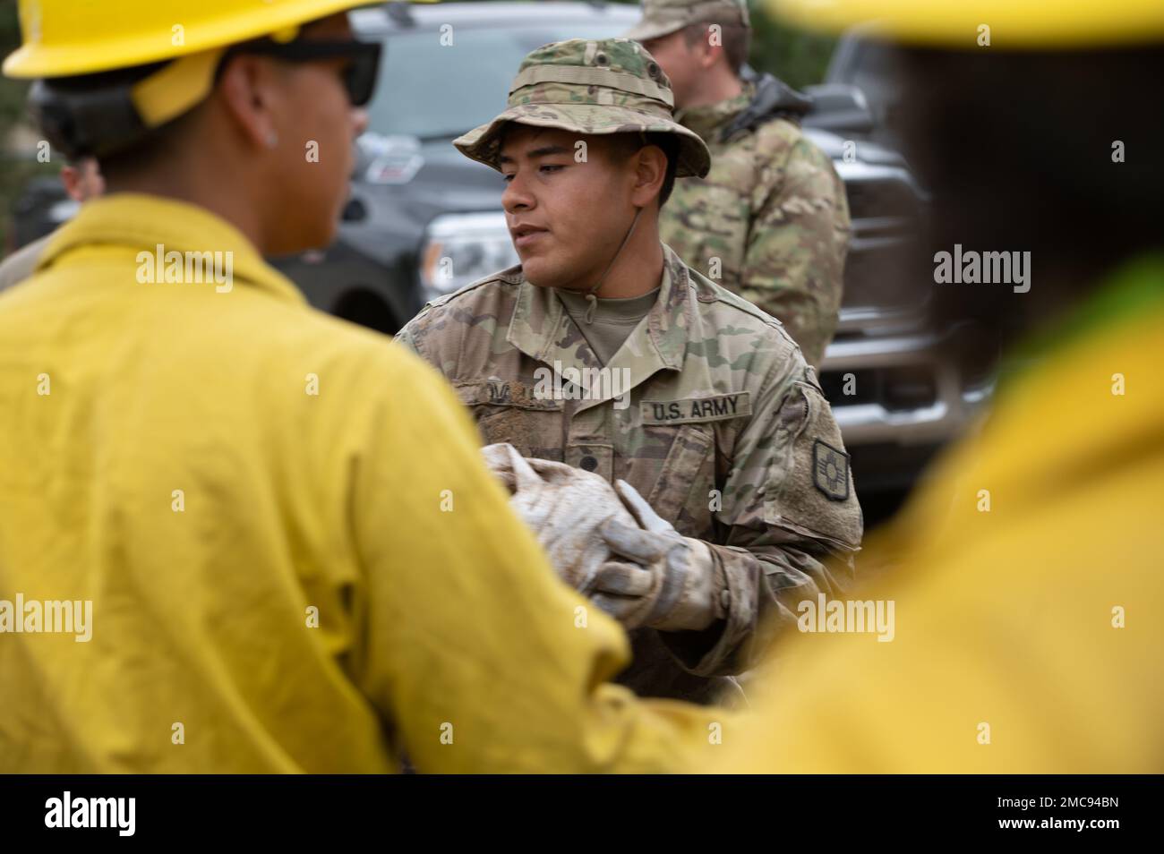 919th military police company hi-res stock photography and images - Alamy