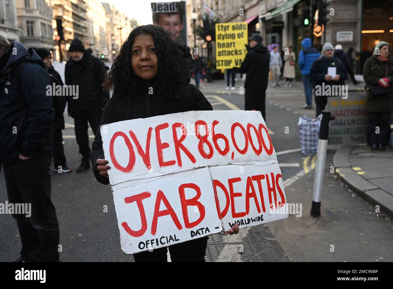 BBC, London, UK, 21 January 2023: Thousands of protesters demand "Truth ...