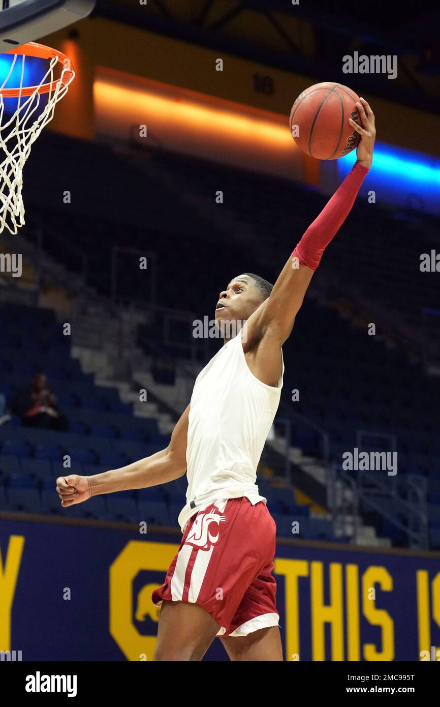 Washington State guard Noah Williams warms up before an NCAA college ...