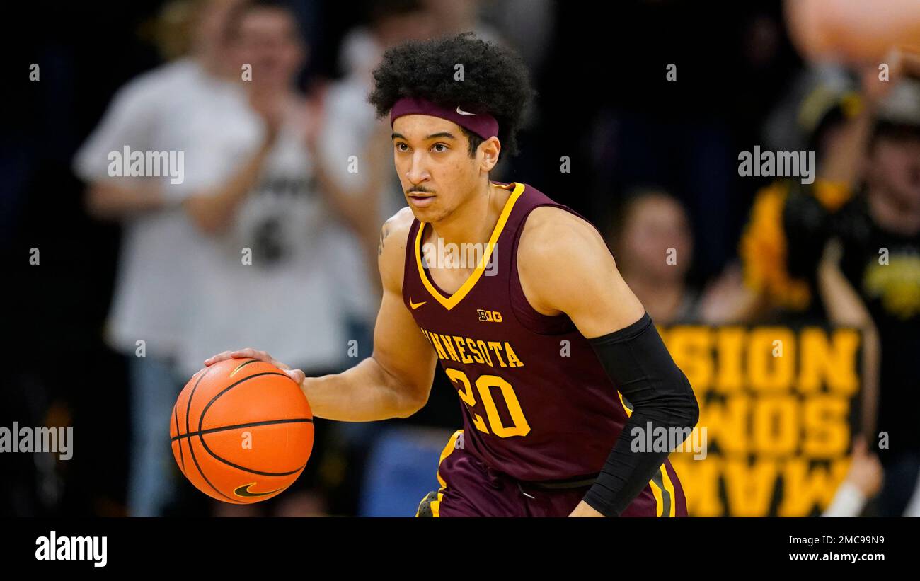 Minnesota guard E.J. Stephens (20) drives up court during an NCAA ...