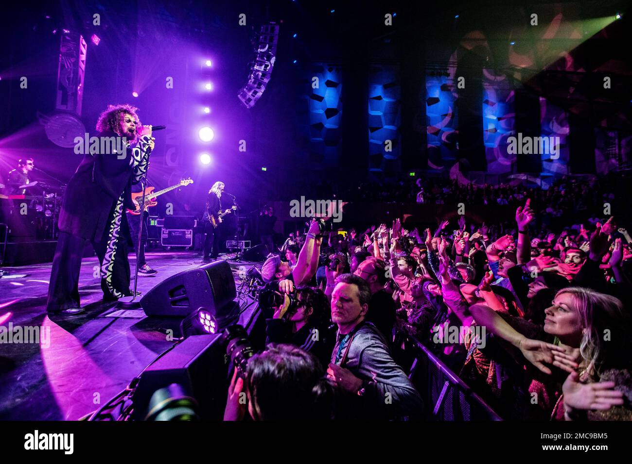 Paul young singer 2021 hi-res stock photography and images - Alamy