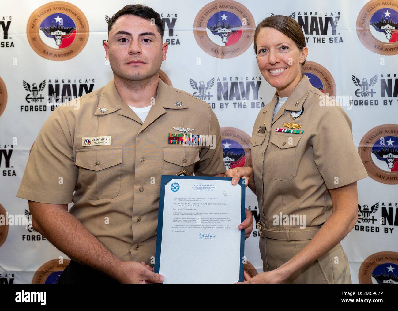 Stephanie present hi-res stock photography and images - Alamy