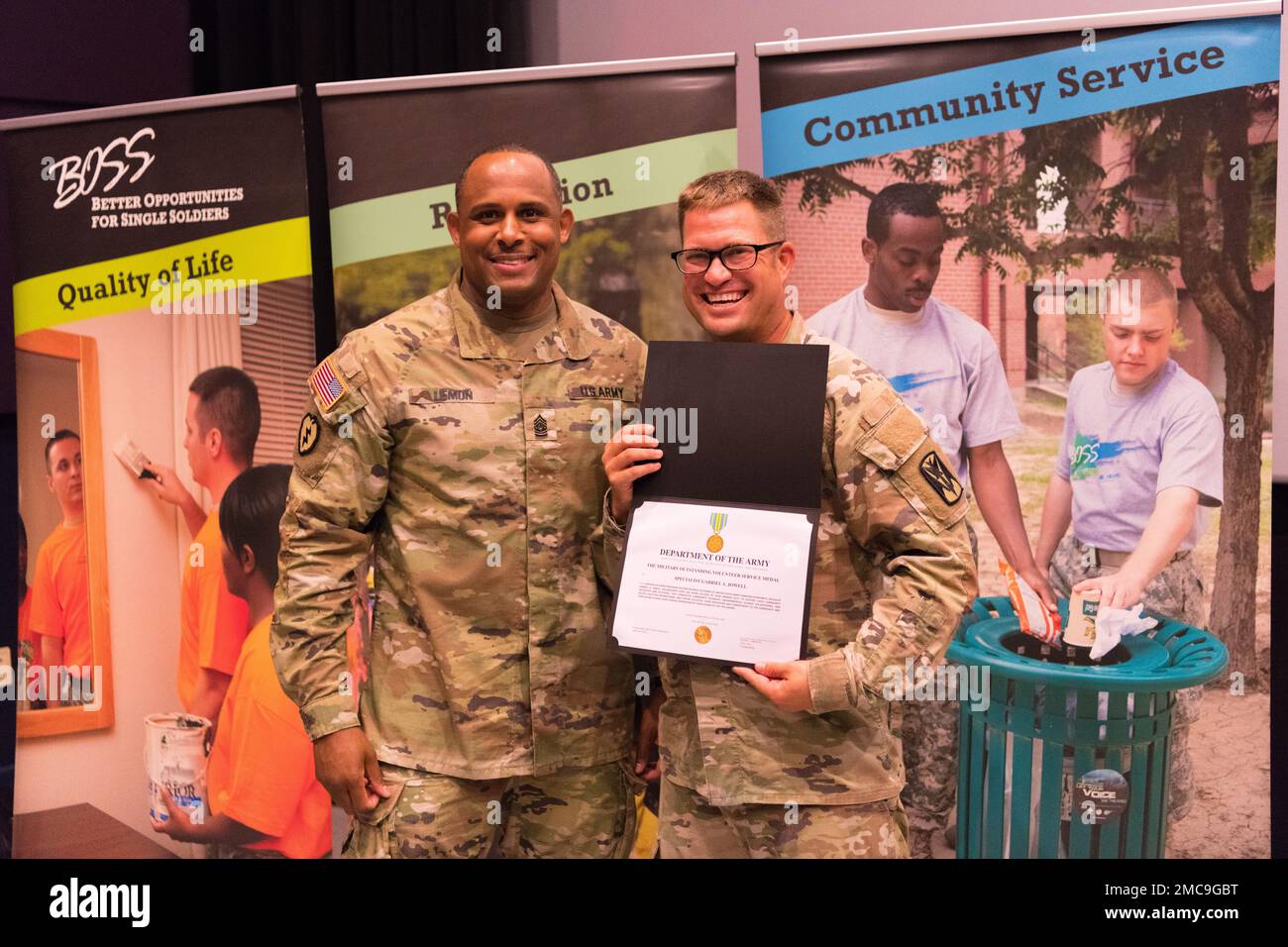 U.S. Army Command Sgt. Maj. Benjamin Lemon (left), the U.S. Army ...