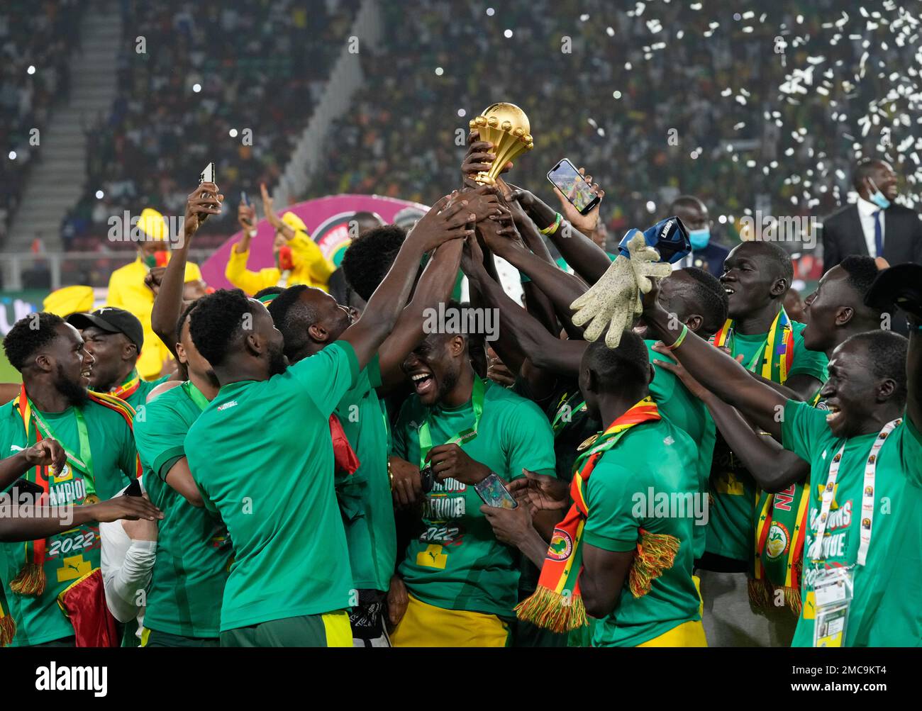 Senegal's players celebrate after winning the African Cup of Nations ...