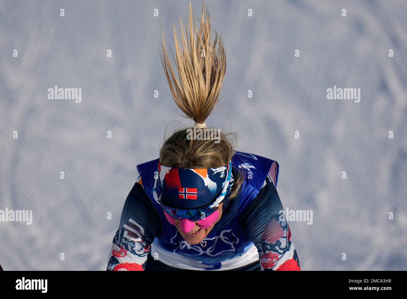 Norway's Therese Johaug celebrates after winning the gold medal in the ...