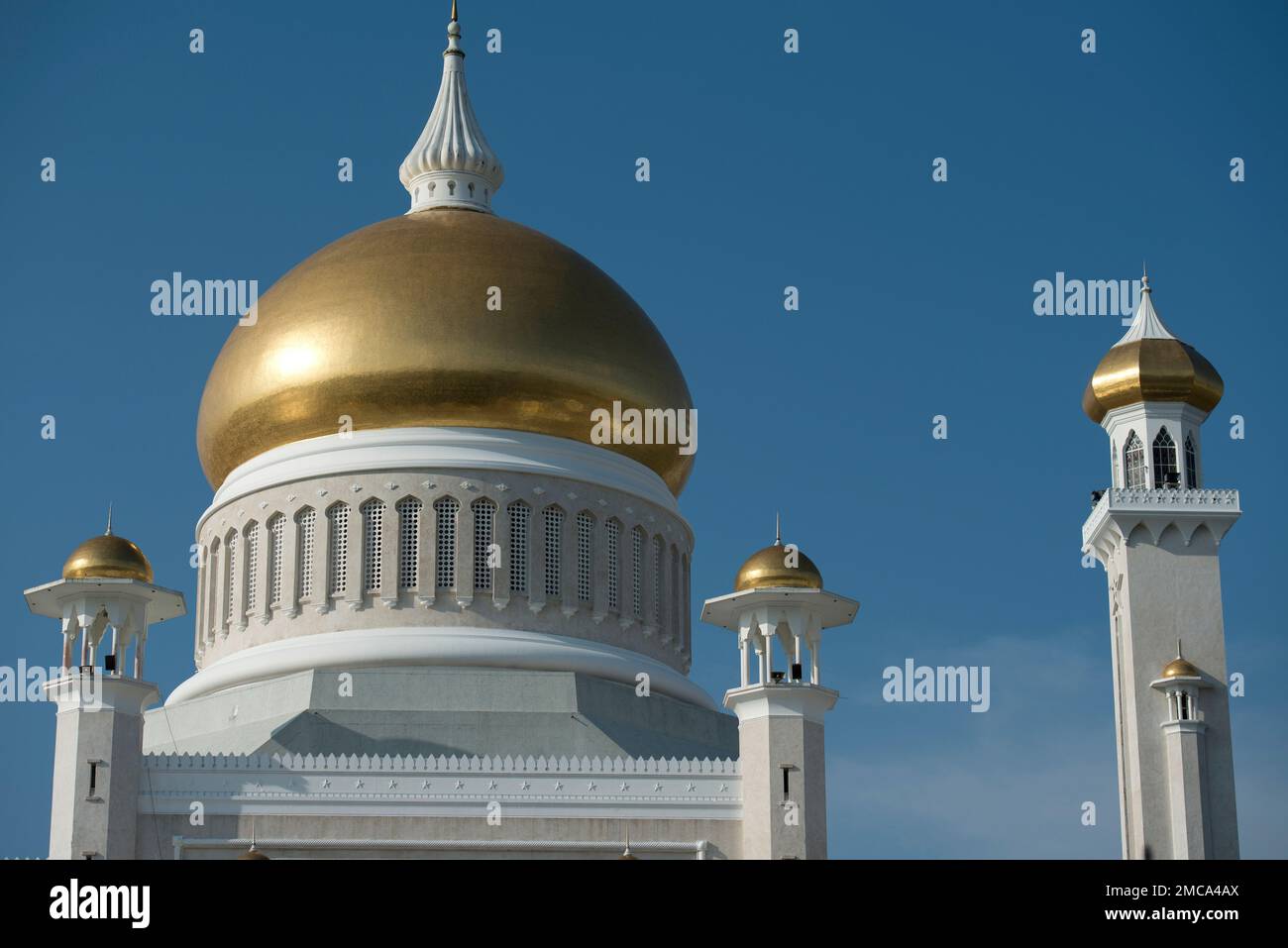 Sultan Omar Ali Saifuddien Mosque, Bandar Seri Begawan, Brunei Stock ...