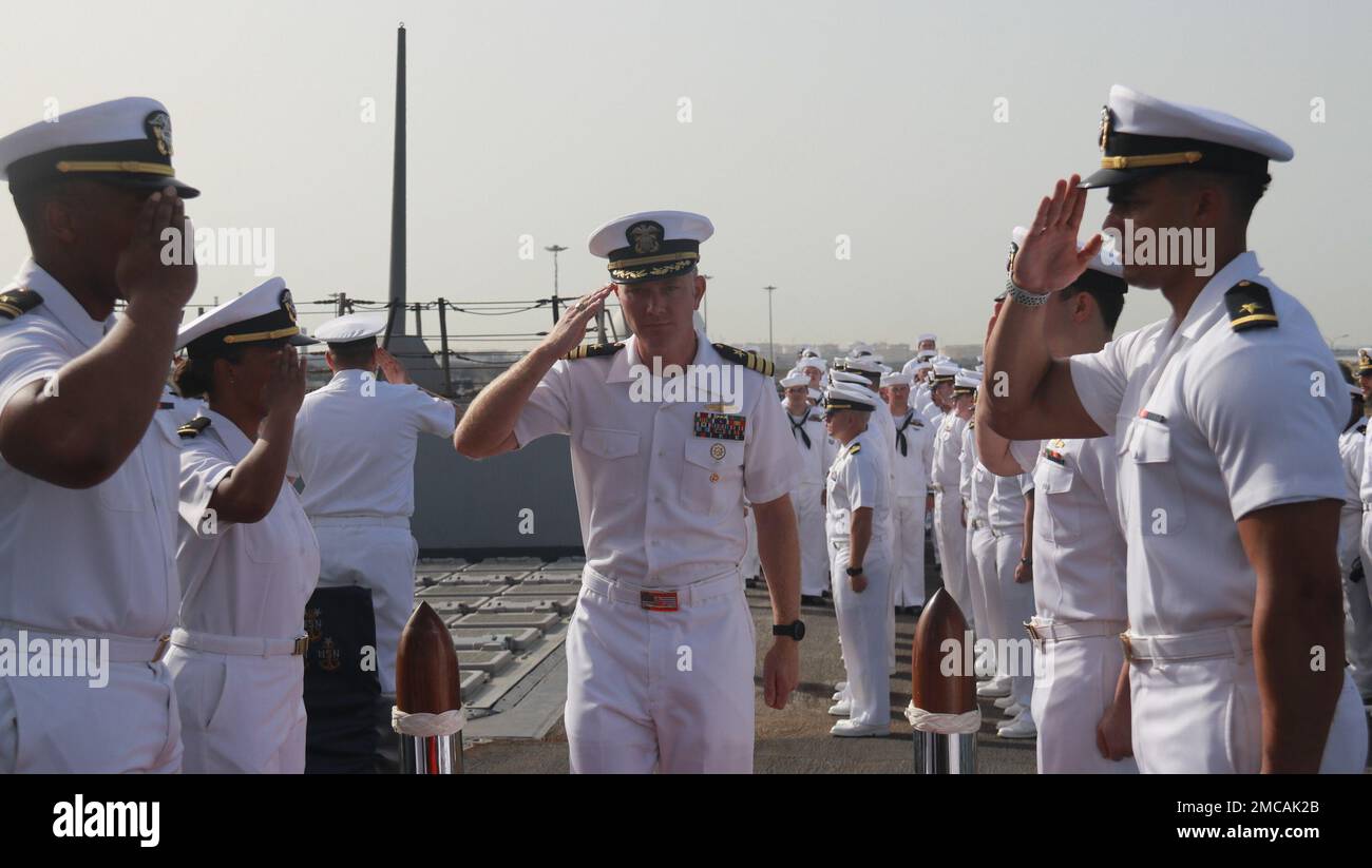220628-N-TR286-0081 TARANTO, Italy (June 28, 2022) Cmdr. Lawrence ...