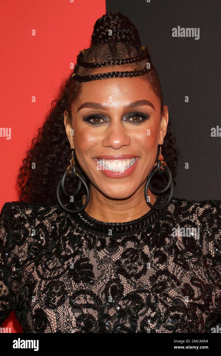 Princess Sarah Culberson attends "MJ: The Musical" Broadway opening ...