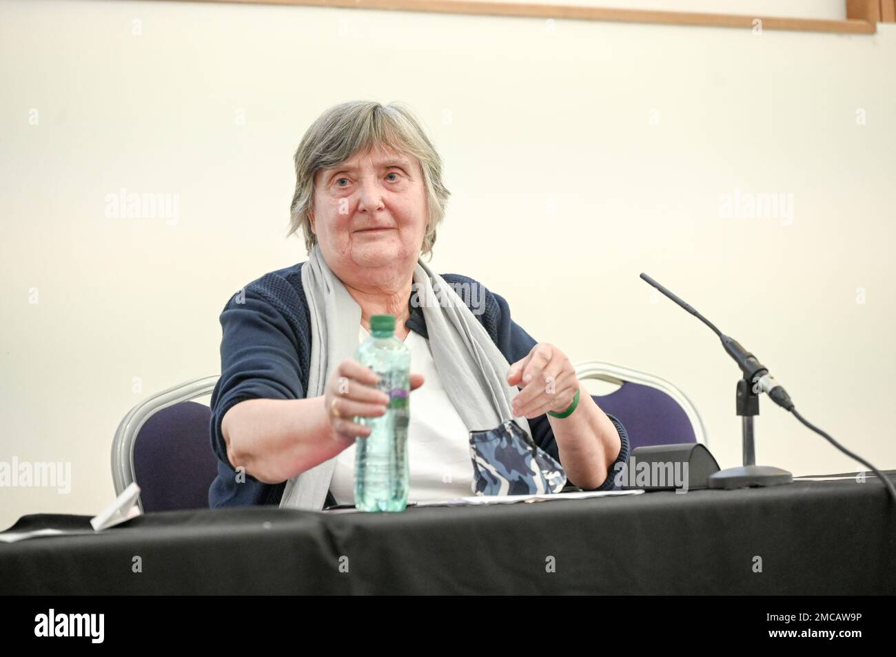 Jenny smith hi-res stock photography and images - Alamy