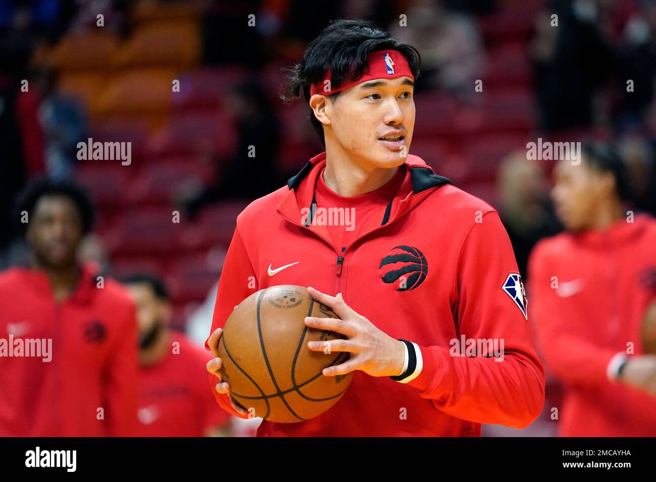 Toronto Raptors forward Yuta Watanabe of Japan warms up before an NBA ...