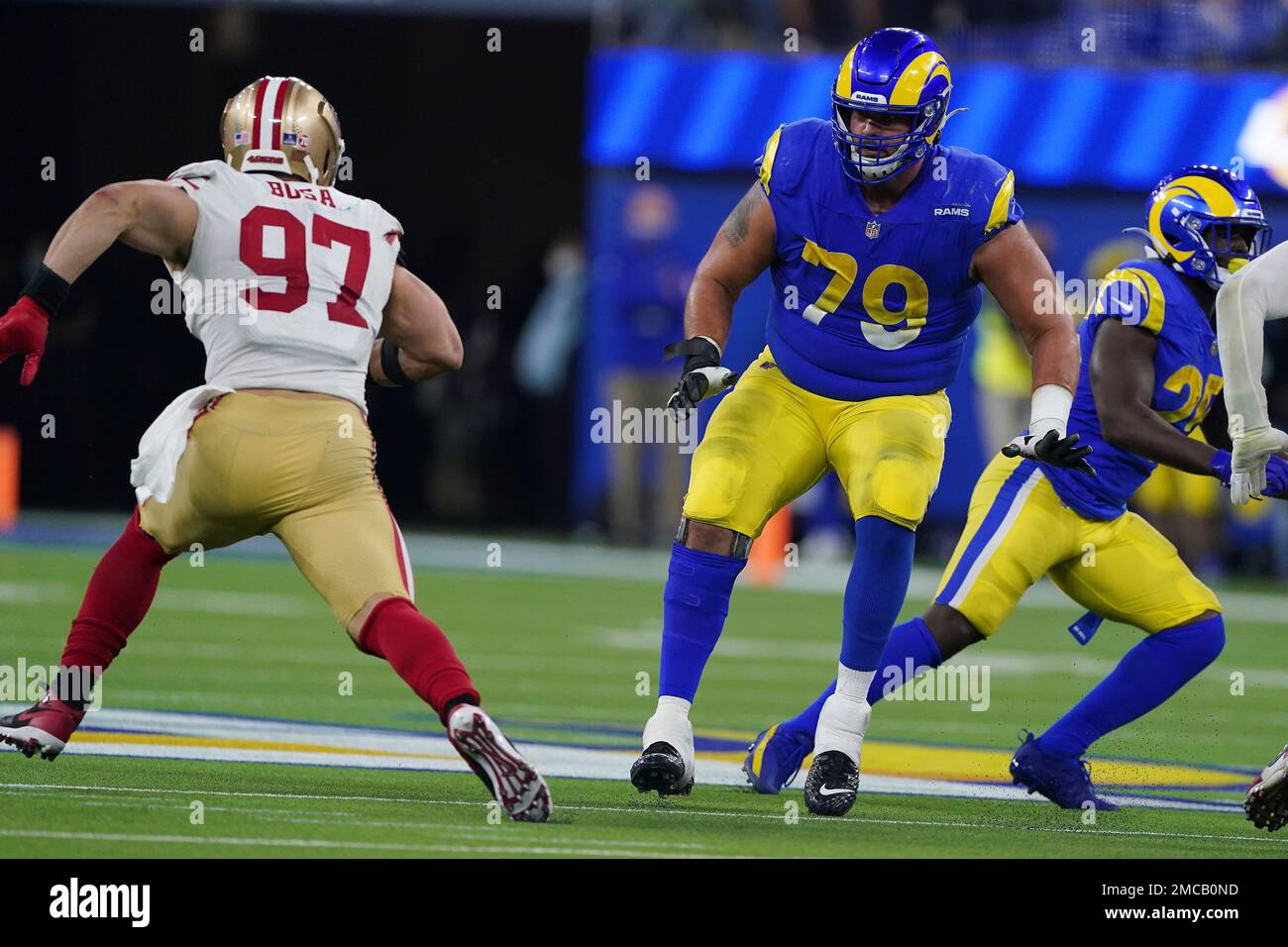 Los Angeles Rams offense lineman Rob Havenstein (79) prepares to block ...