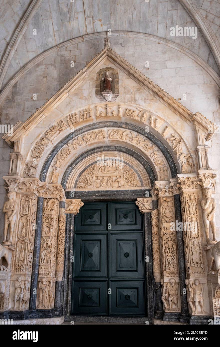 Radovan’s Magnificent Portal in St Lawrence Cathedral, Trogir, Croatia ...
