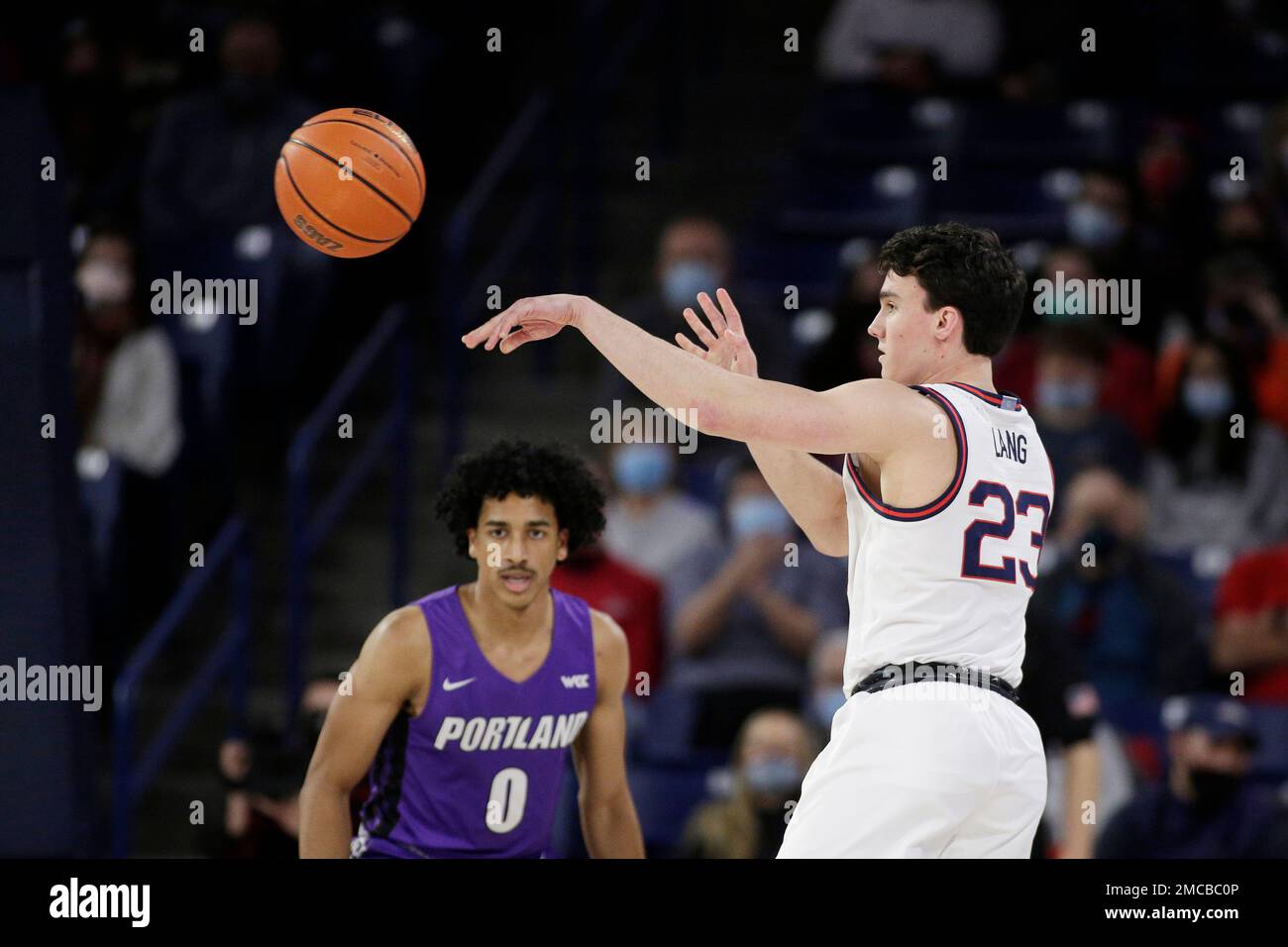 Gonzaga guard Matthew Lang (23) passes the ball during the second half ...