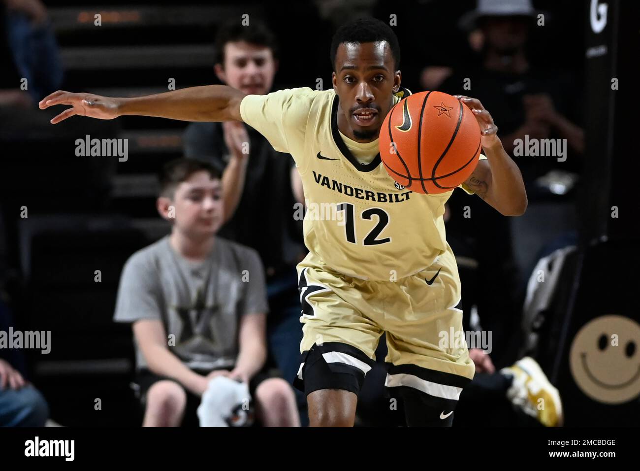 Vanderbilt guard Trey Thomas (12) plays against Georgia during the ...