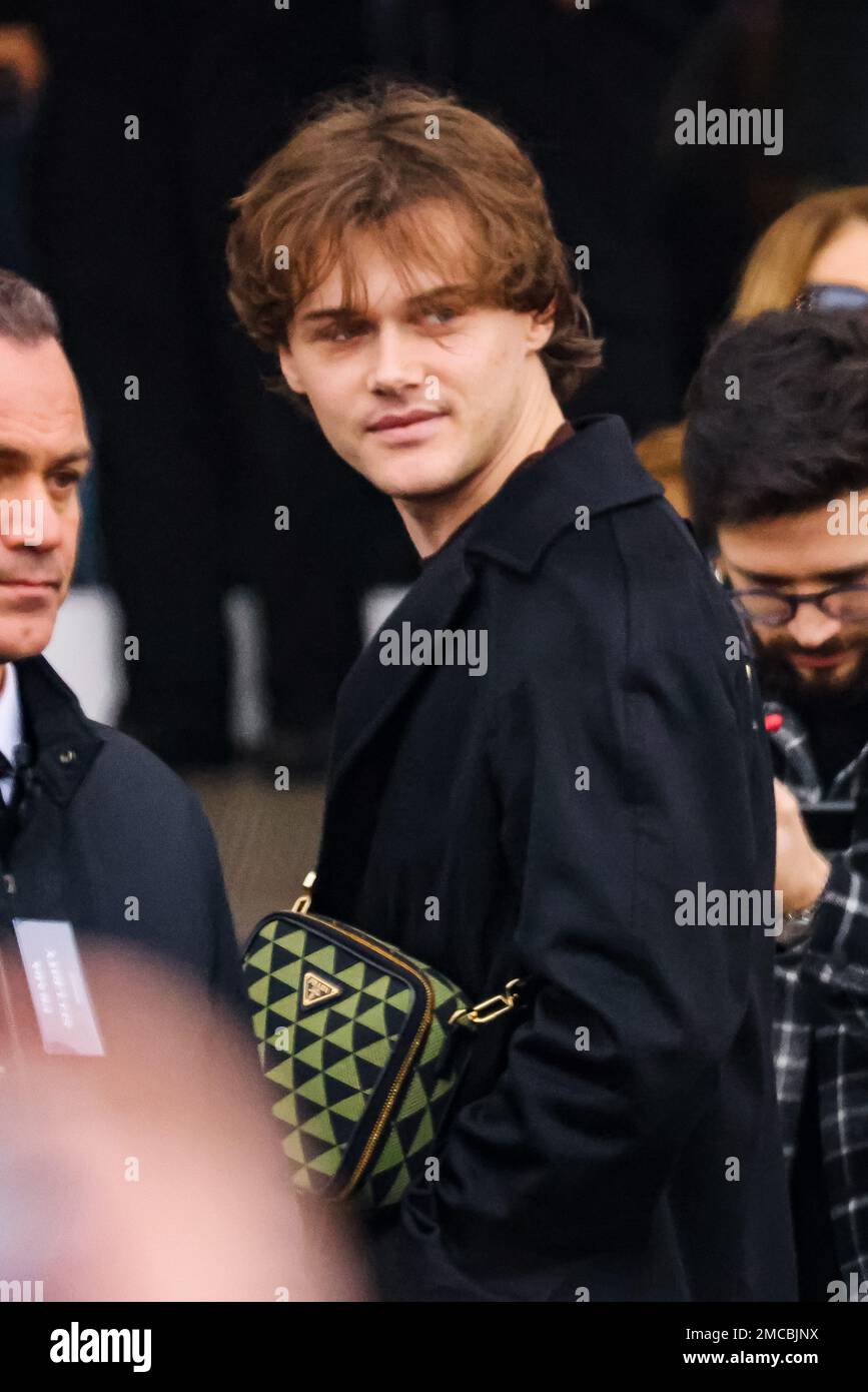 Christopher briney hi-res stock photography and images - Alamy