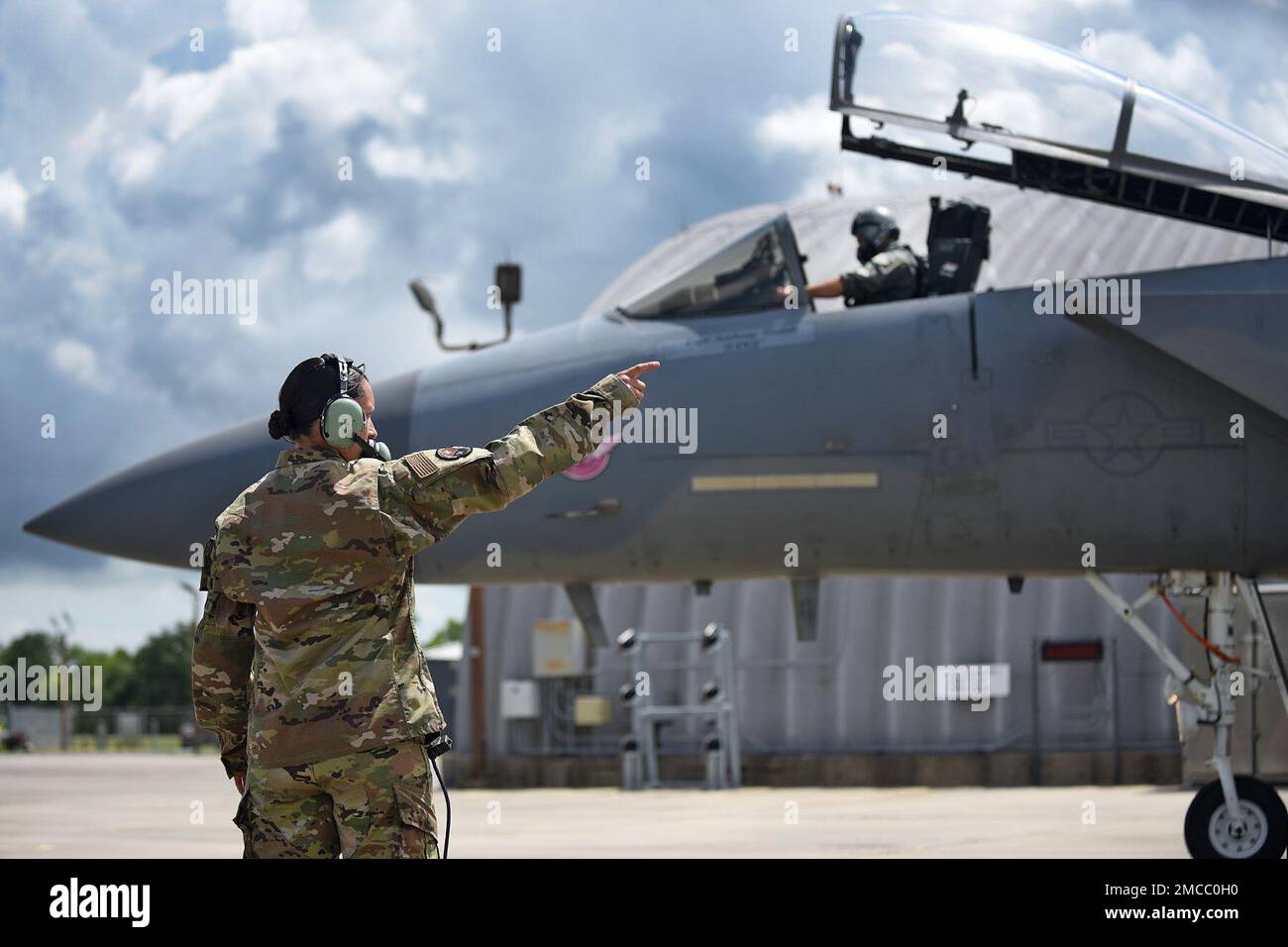 Airmen from the 159th Fighter Wing, Louisiana Air National Guard launch ...