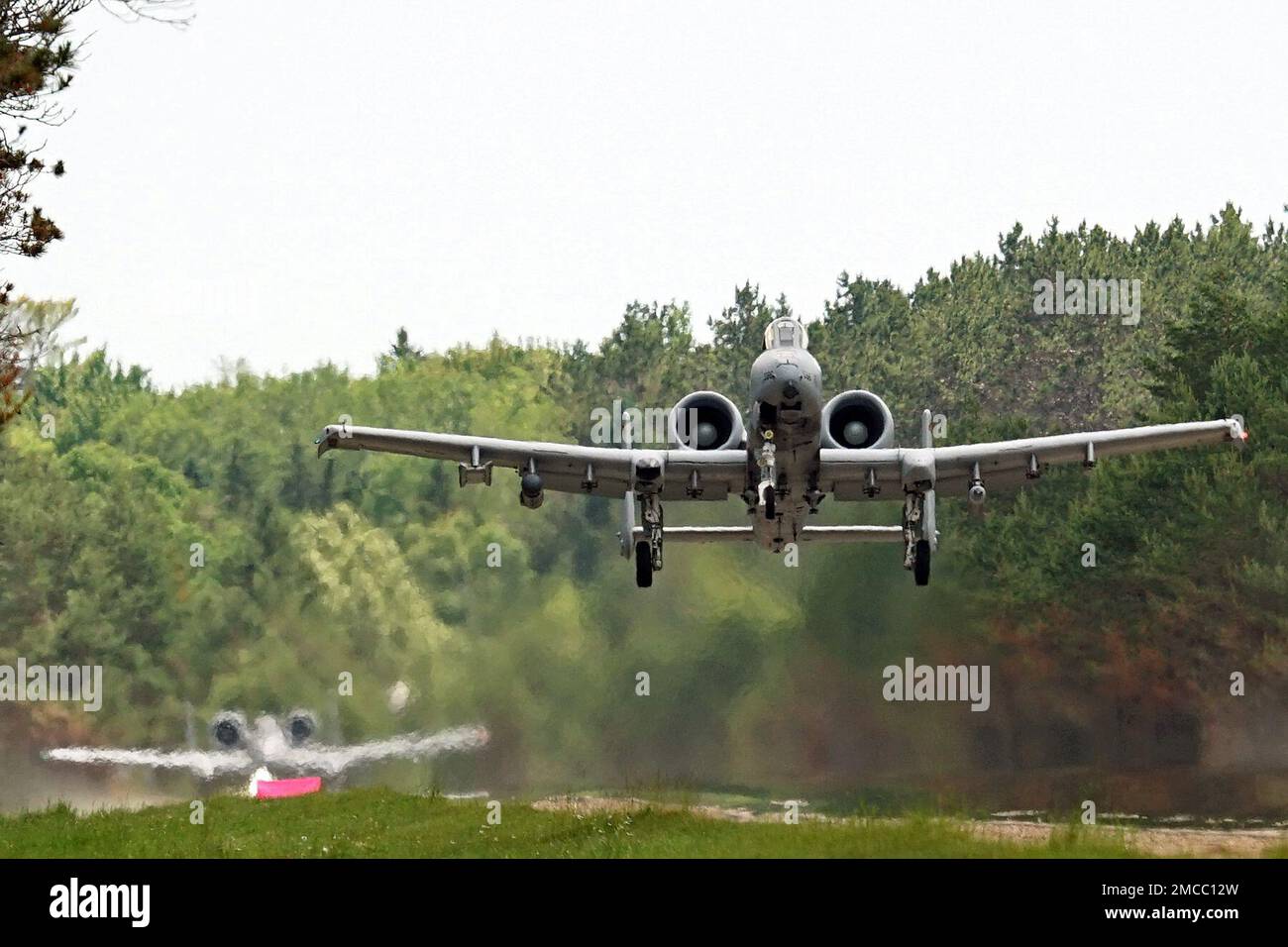 An A-10 Thunderbolt II from the 107th Fighter Squadron, 127th Wing ...