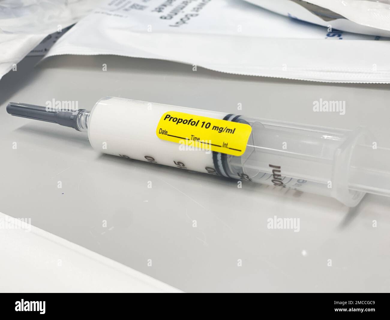 Propofol anesthetic drug hi-res stock photography and images - Alamy