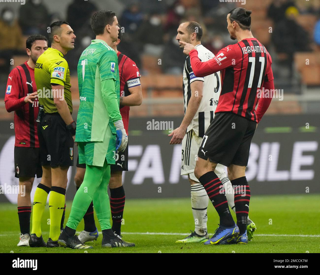 AC Milan's Zlatan Ibrahimovic, right, argues with referee Marco di ...