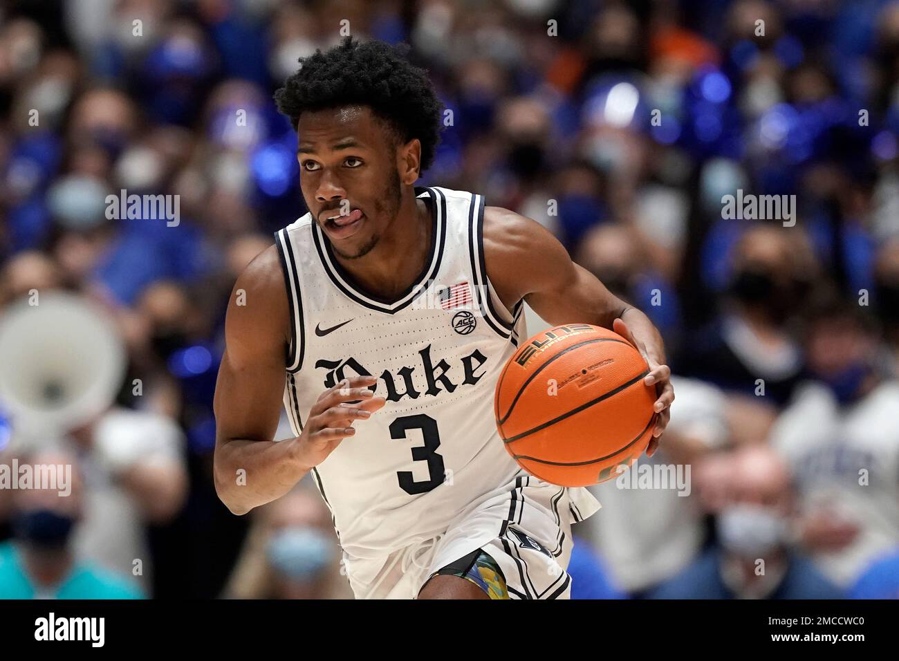 Duke guard Jeremy Roach (3) dribbles against Syracuse during the second ...