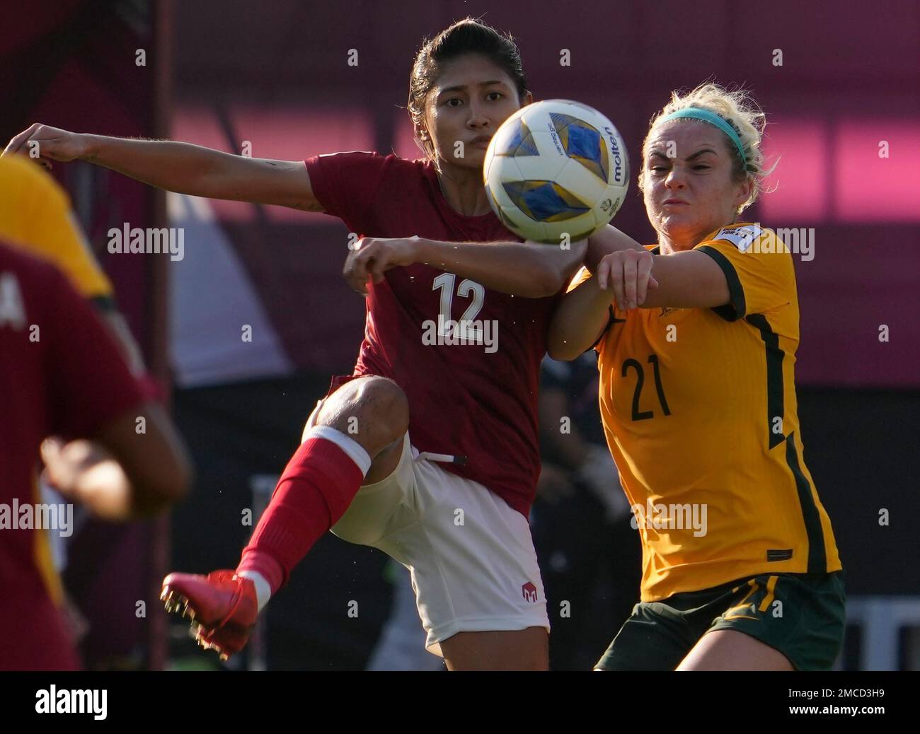 Australia's Ellie Carpenter fights for the ball during the AFC Women's ...