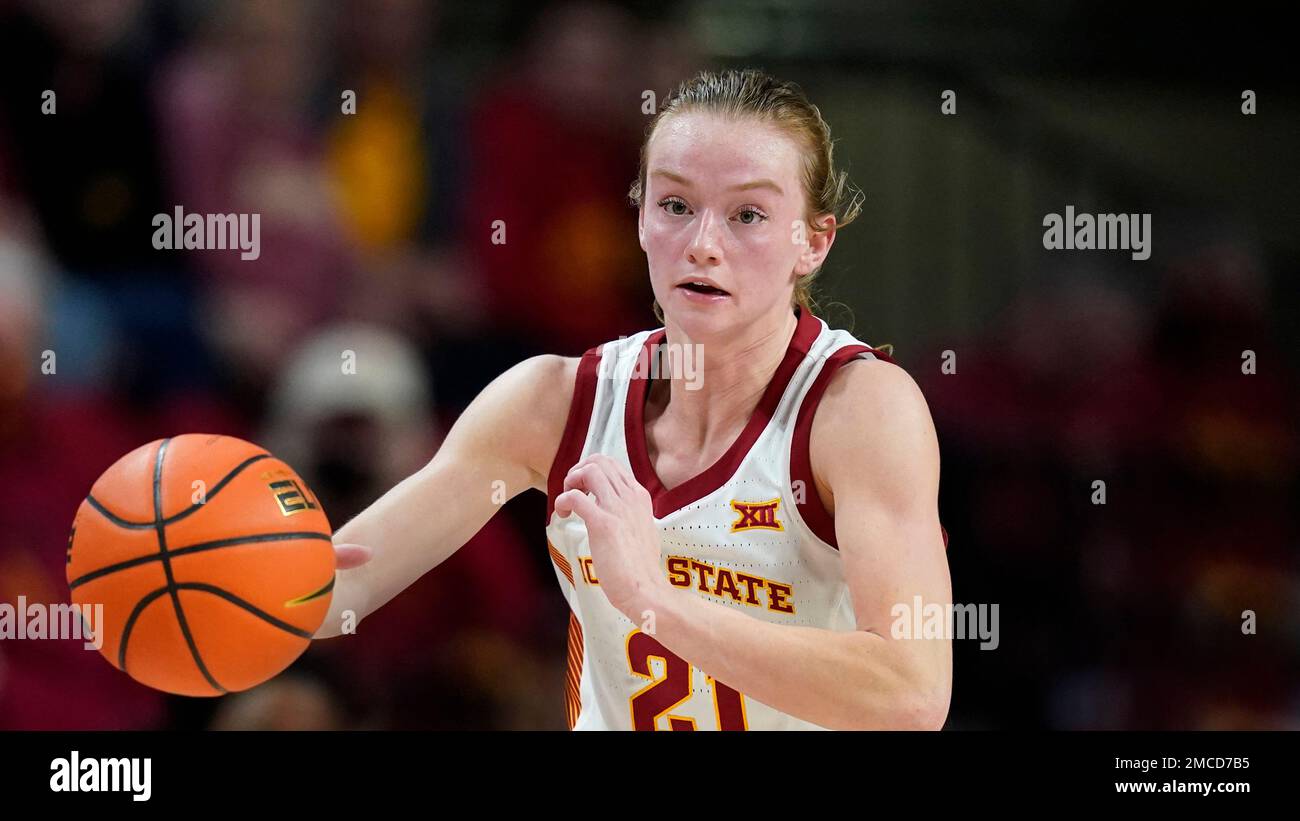 Iowa State guard Lexi Donarski (21) drives up court during an NCAA ...