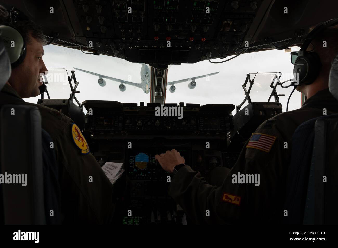 U.S. Air Force Maj. David Larson, and Capt. Dylan Radka, C-17 ...